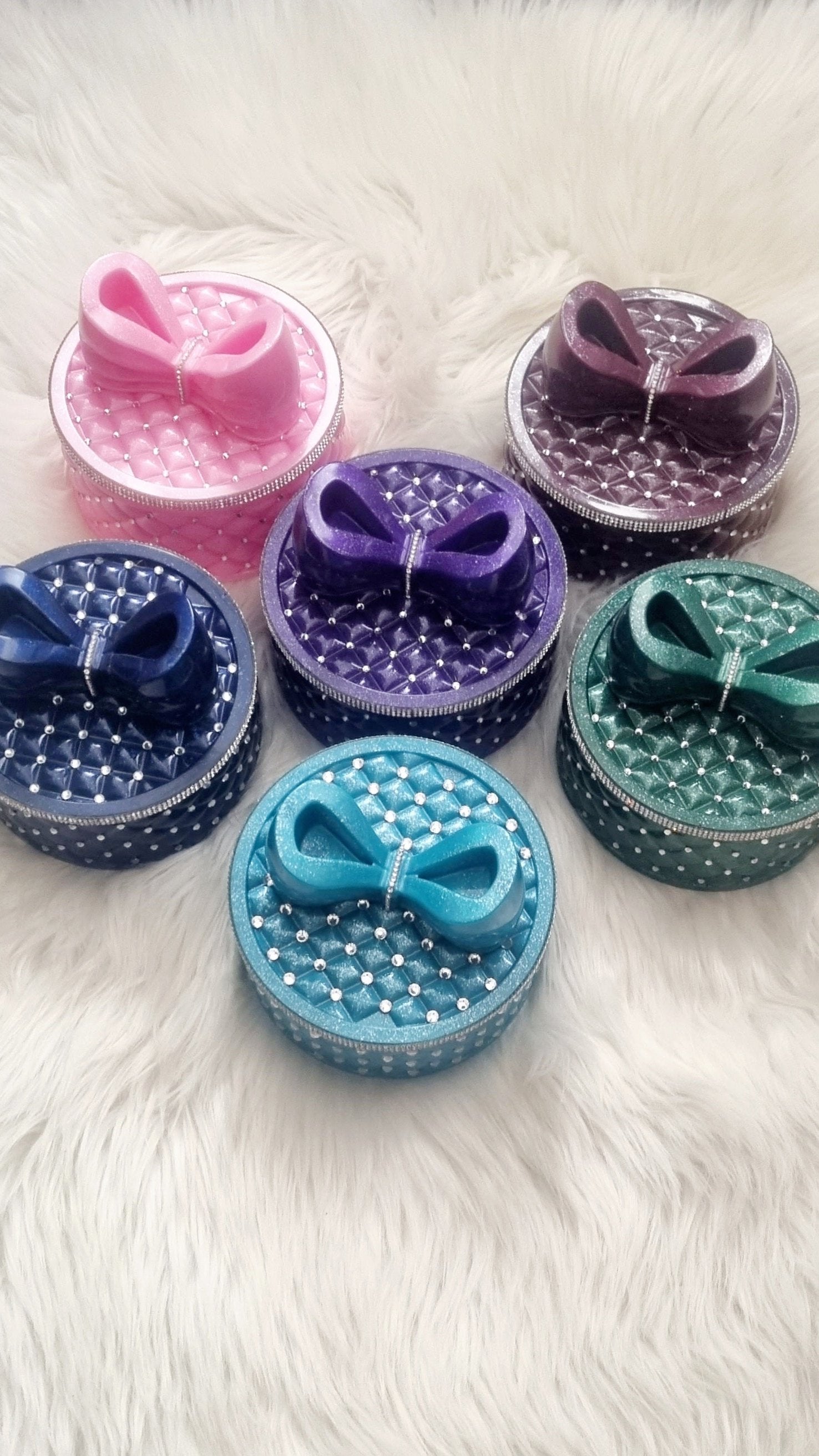 Bedazzled Resin Tiffany Boxes – Girl in the Garage and Ikuy Art