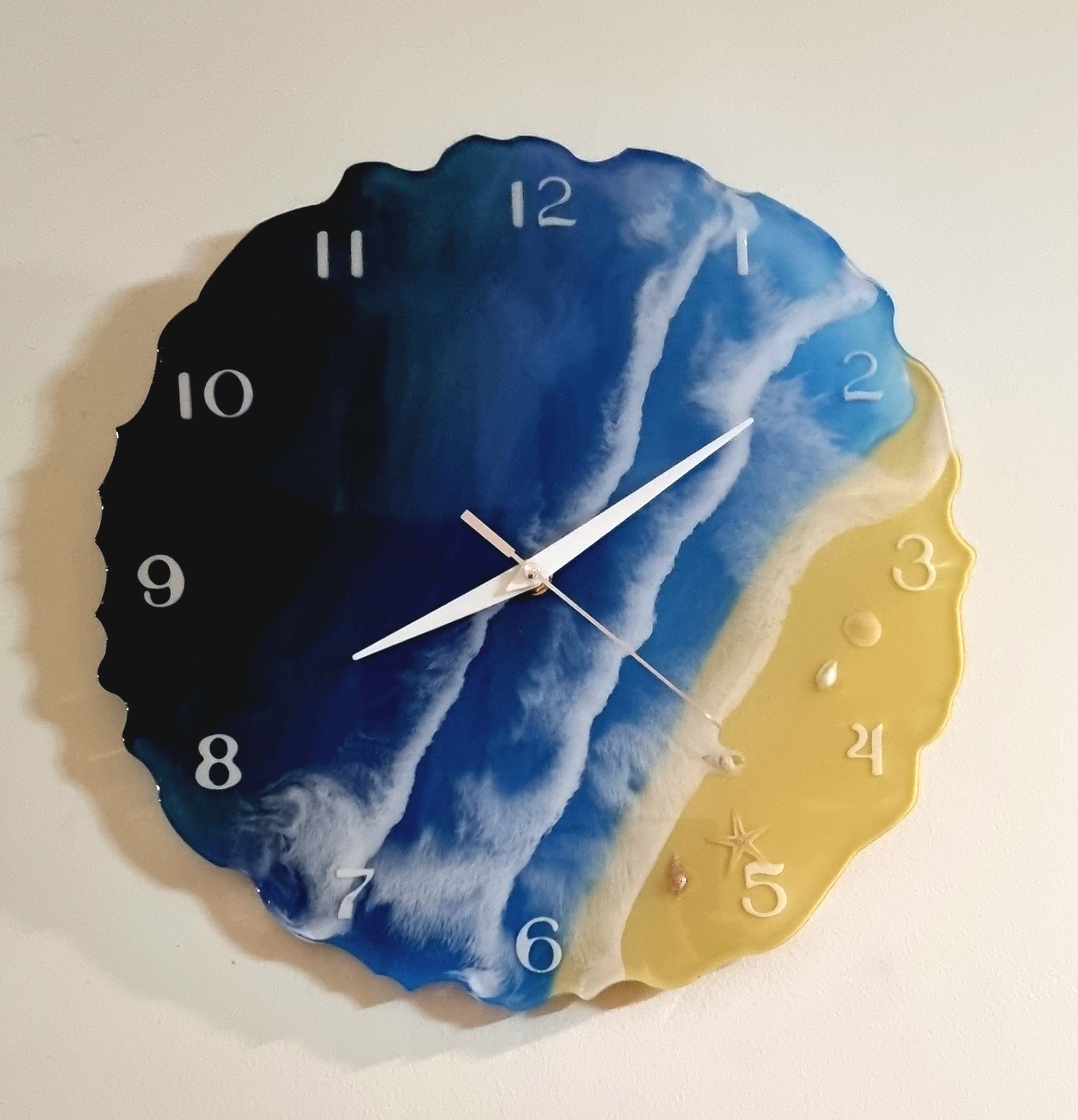 Large Geode Resin Wall Clocks – Girl in the Garage